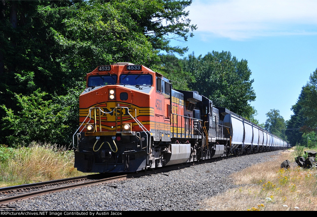 BNSF 4533
